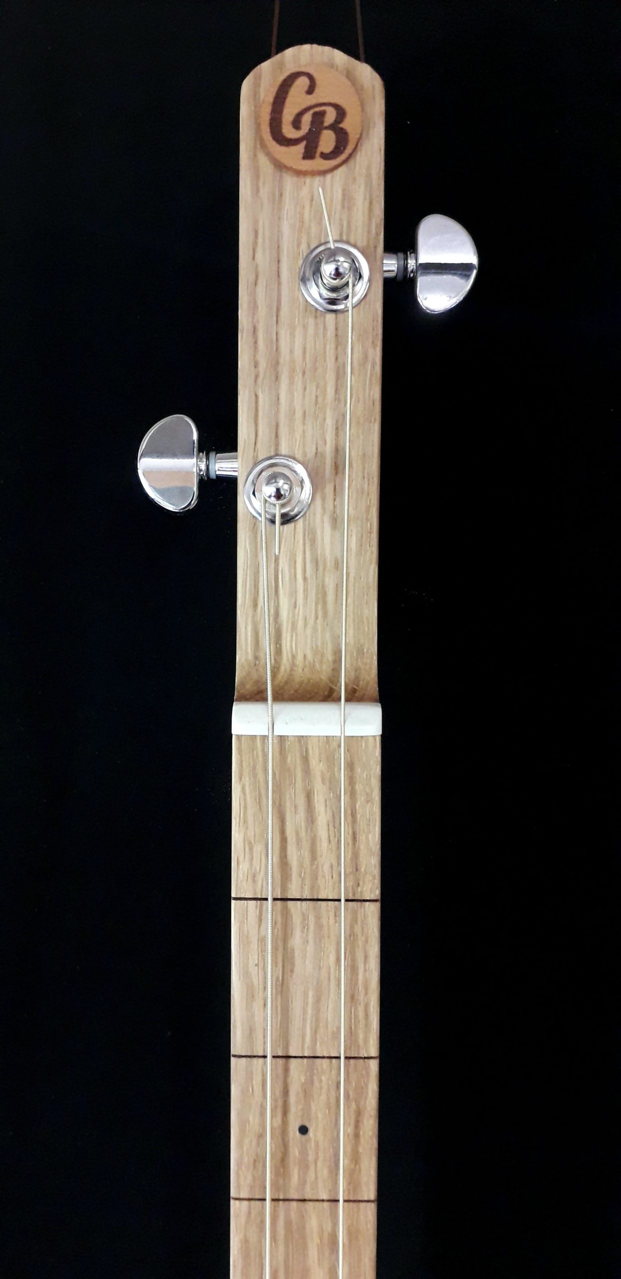 Cesar Box Guitars – Cigar Box et Guitares Electriques Artisanales